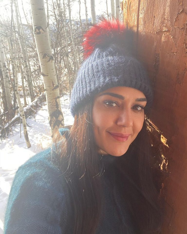 Preity Zinta Age, Height, Biography 2023 Wiki, Net Worth, Boyfriend & More
